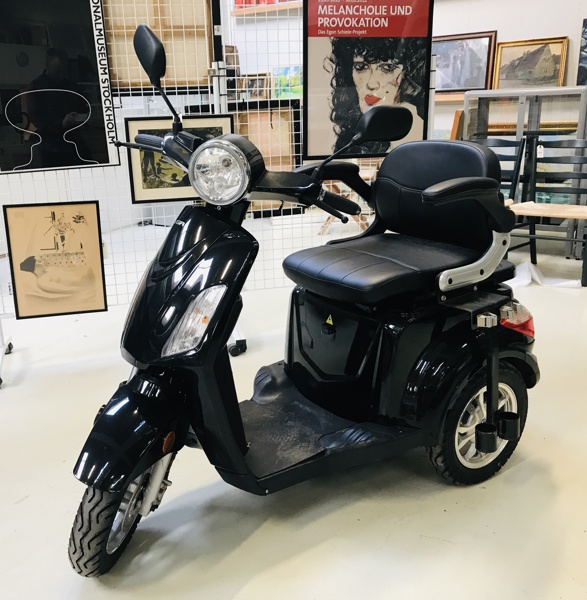 VGA Tres Eu5 - Stel.: ZM6DPBBAXN1000082 | Auktion